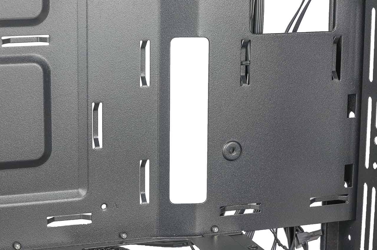 Tech-Review.de | Cooler Master MasterBox Lite 5 RGB: Echtglas und RGB ...