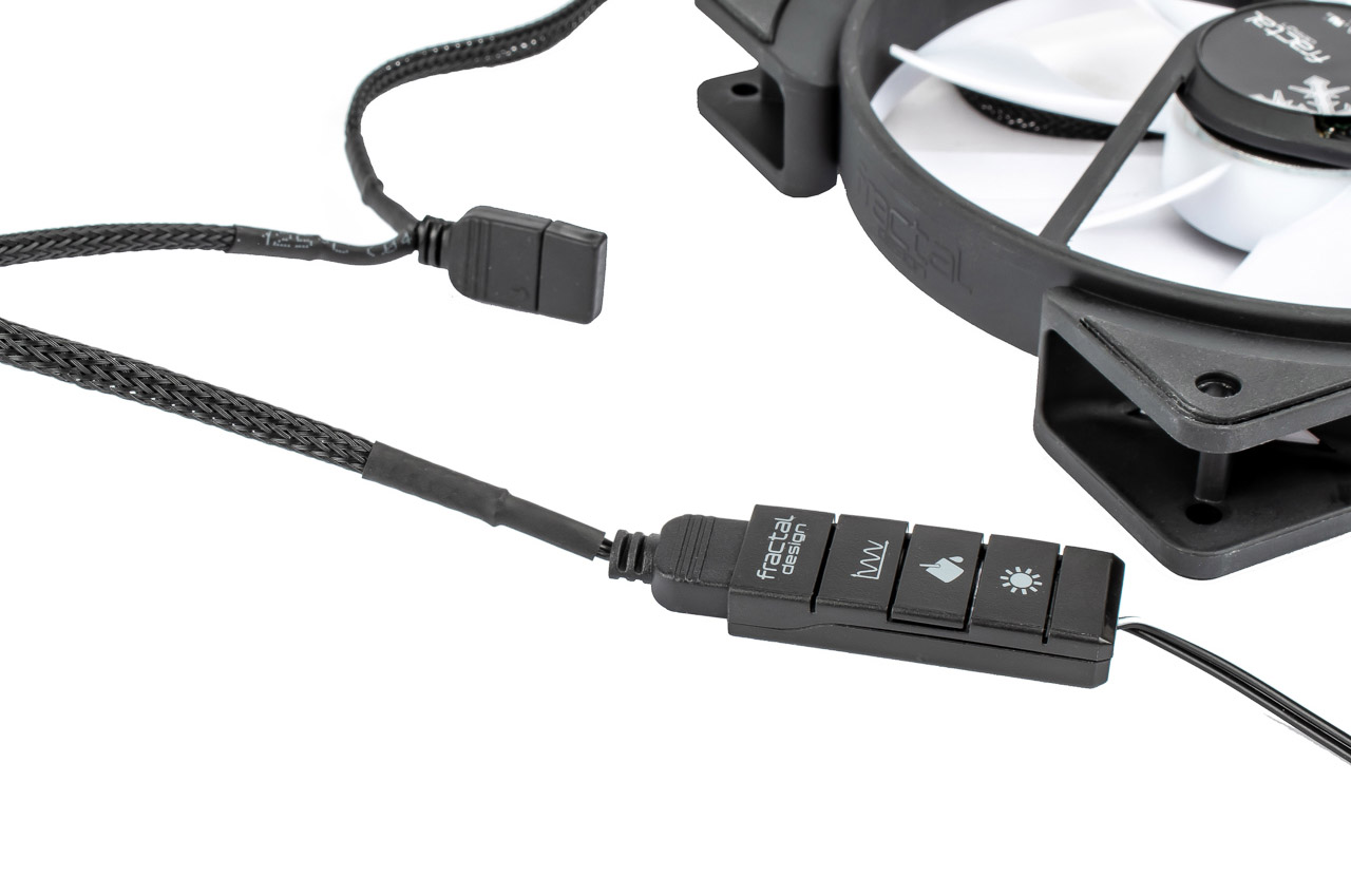 Tech-Review.de | Fractal Design Prisma AL-14 PWM + Adjust R1: RGB ...